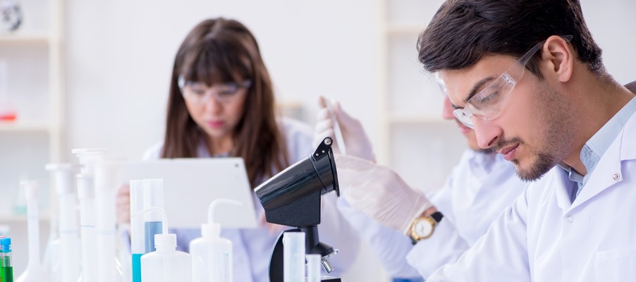 TP focométrie - La physique ? l 'école de chimie de Rennes (ENSCR)